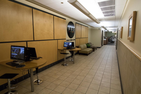 South Loop Gym With Pilates Studio and Spa Services