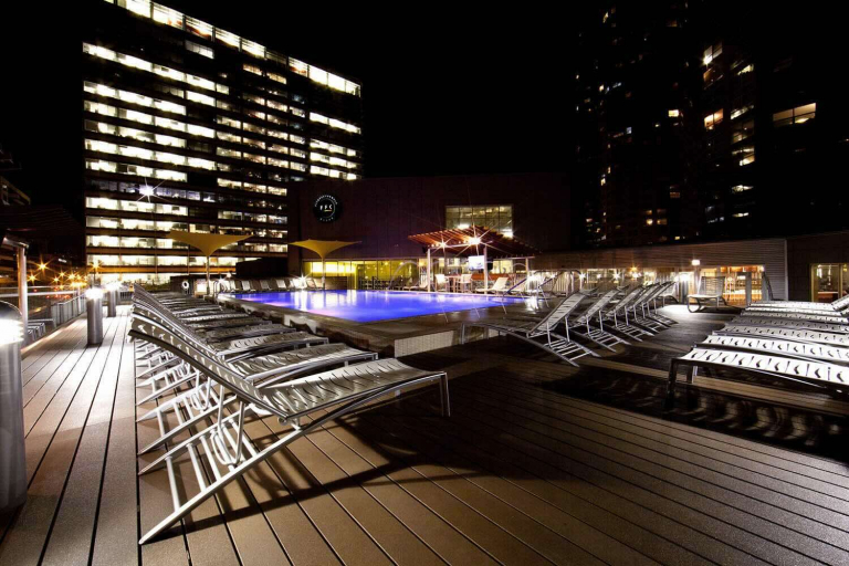 West Loop Gym With The Latest Strength and Cardio Equipment